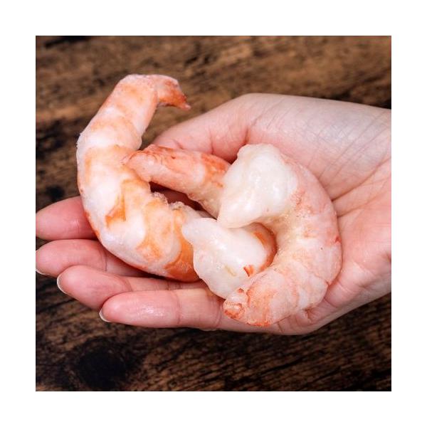 使い勝手の良さで大人気のバラ凍結のムキエビ。特大8Lサイズです！中でも食感の良さ・味の濃さで料理人にも人気の「ブラックタイガー」を使用しています。丁寧に殻剥きし、バックカットで背ワタ処理、急速凍結で仕上げました。凍ったまま必要な分だけ取り出...