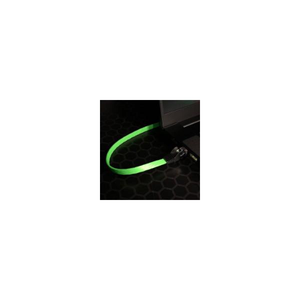 TSUKUMO TSUKUMOプレミアムLANケーブル　CAT6e(10Gbps対応) ▼コネクタ形状1：RJ-45 ▼コネクタ形状2：RJ-45 ▼カテゴリ：6e ▼結線：ヨリ線 ▼長さ：15m ▼太さ：フラット ▼ケーブル色：グリーン