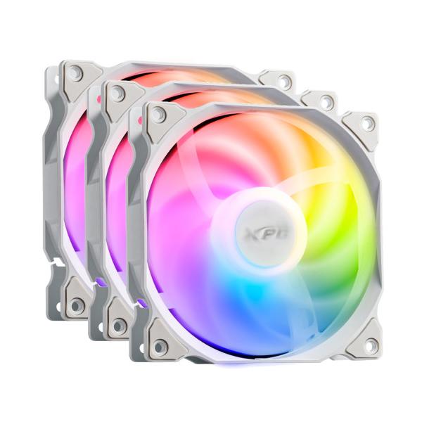 XPG デイジーチェーン接続対応 ARGB LED搭載　120mm角ファン　3個入り ▼サイズ：12cm ▼（最大）ファン回転数：1850rpm ▼LED：ARGB ▼フレームカラー：ホワイト ▼接続方式：4pin (PWMファン)