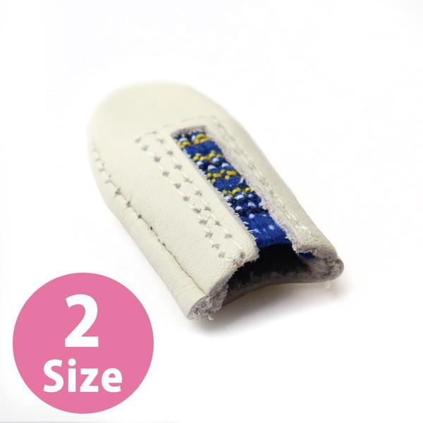 従来のリトルシンブルに伸縮性をプラス！伸縮性が加わり、さらに指にフィットします。二重皮構造で使いやすいシンブルです。 ■素材/牛革・ゴム はらの部分は丈夫な二重革で関節部分にゴムが入っています。 ■サイズ：M…長さ約42mm/φ13mm ・...