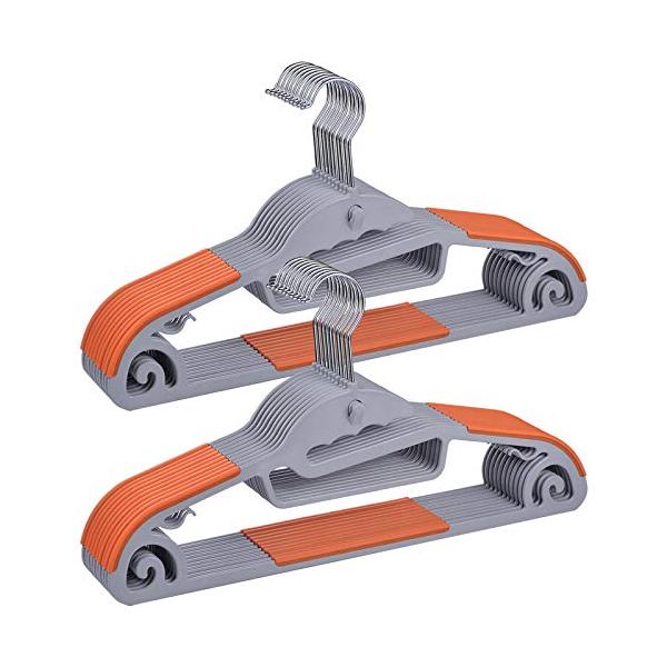 ★併売のため、在庫切れの際はご了承ください。発送委託により倉庫業者がお届けする場合がございます★【省スペース】ハンガーの厚さはわずか0.4cmで、収納機能がアップします。ハンガーの上の側面に連結用フックが付いているで、通常のハンガーに比べて...