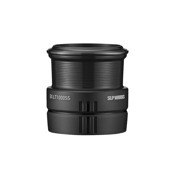 ダイワ DAIWA グローブライド スポーツライフプラネッツ SLPW EX LT ブラック スプール2 / リール 替えスプール卓越した技術と漆黒の美が融合したEXLTブラックスプール2。シンプルで洗練されたデザインは、どんなシーンでもそ...