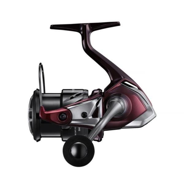 シマノ SHIMANO 23 セフィア SS 23 SEPHIA SS / スピニングリール リール魅せる上質のダークレッドエギングに求められる要素を凝縮したNEWセフィアSS。糸巻き量PE0.8号-150ｍのシャロースプール、操作時に握り...