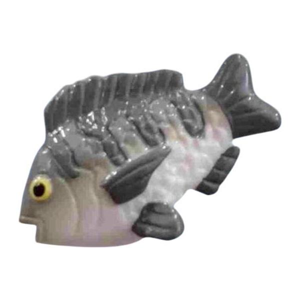 かわいいお魚たちがマグネットで登場！裏面に磁石がついていて、冷蔵庫、デスク、ドアなどの金属部分に取り付け可能アウトドアや釣り好きの人にオススメです