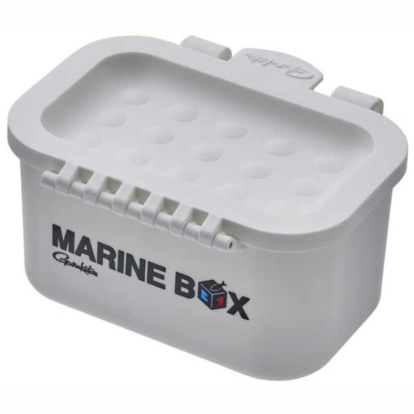 初心者から上級者まで満足できる海上釣堀向けブランドMARINE BOXから密閉性が高く、エサが乾燥しないサシ餌入れが登場。　●密閉性を高めることで、集魚剤や集魚液をまぶして使用できます。　●上部のトレーは凹んでおり、サシ餌を小出しにして使用...