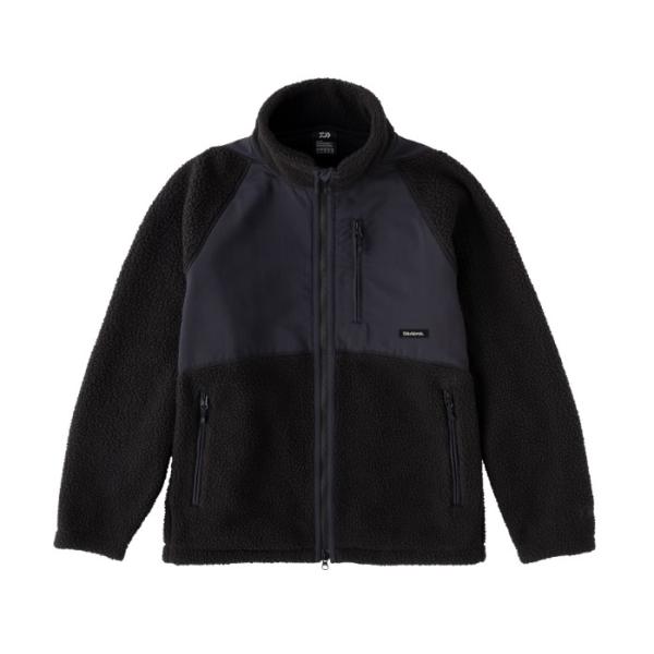 ボリュームのあるフリースでレトロなイメージのジャケット。素材はペットボトル由来等のリサイクルポリエステルを採用。さらに洗濯で繊維が抜けにくいフリースを採用し、へたりにくく長持ちで海洋環境にも優しい商品。肩部は撥水素材で補強し、擦れに強いよう...