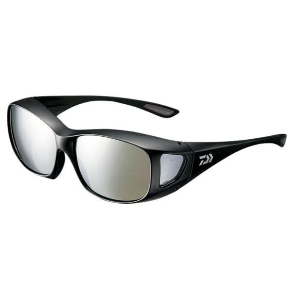 眼鏡の上から違和感無く装着できる大きめなサイズ軽量TR90ハイカーブフレーム採用で遮光性UPミラーコートにより逆光・日射の眩しさを軽減オリジナルセミハードケース＆ホールドストラップ付きサイズ：43×145mm■メーカー：ダイワ■品名：ポリカ...