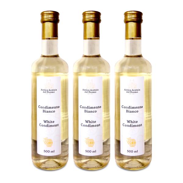 バルサミコの本場、イタリア・モデナ地方の老舗醸造所で作られた白バルサミコ酢。黒バルサミコに比べマイルドな酸味で、刺激が少なくやや甘みがあるのが特徴です。日本料理の甘酢のようで使いやすく、バルサミコ酢特有の濃い色を付けたくない料理にお薦めです...