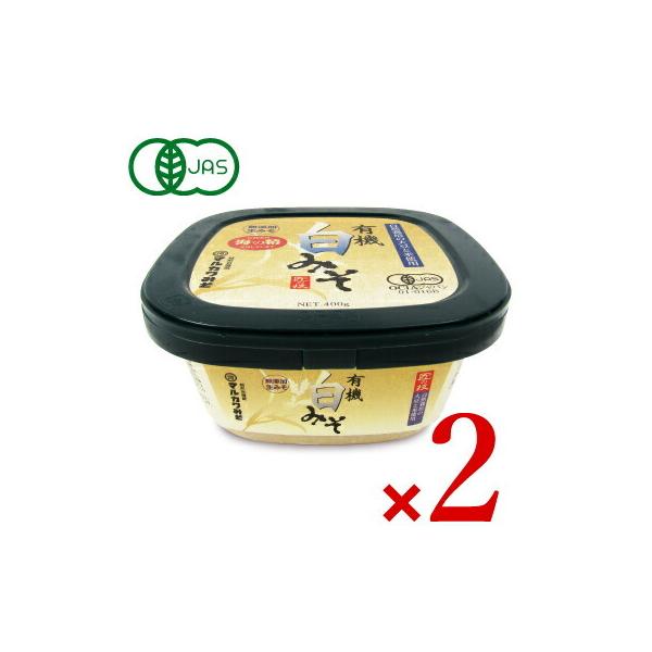 原料は農薬も肥料も使用していない自然栽培の大豆と米を使い、白味噌にしました。塩分が約6％と米味噌では少ない割合になります。お米の本来のやさしい甘味を生かすため米の割合が多く、まろやかさときめ細やかを出すためにお味噌をすり味噌にしました。