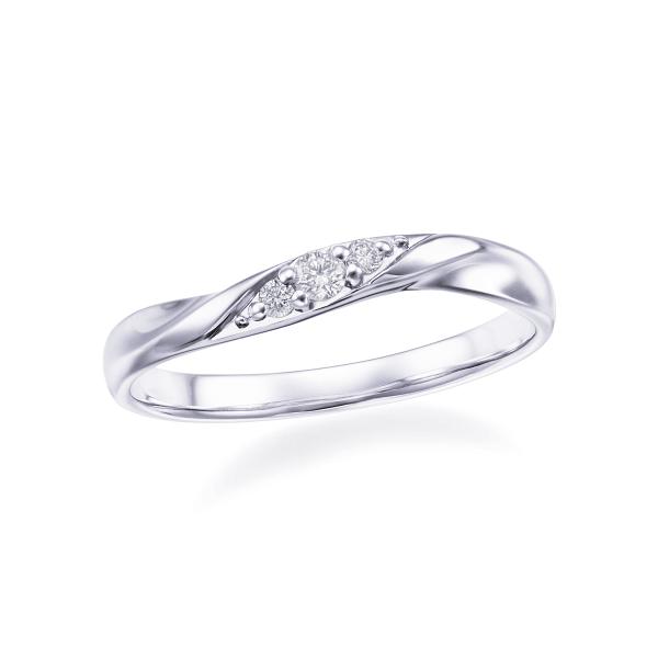 【VINCULUM】ラテン語で「絆」をあらわすウィンクルムは、「より合わせた糸」や「つないだ手」をモチーフにした、ディテールにこだわったデザイン。一本でも、重ねても、手元に華やかさをもたらします。柔らかなウェーブラインは、永遠に続く絆をイメ...