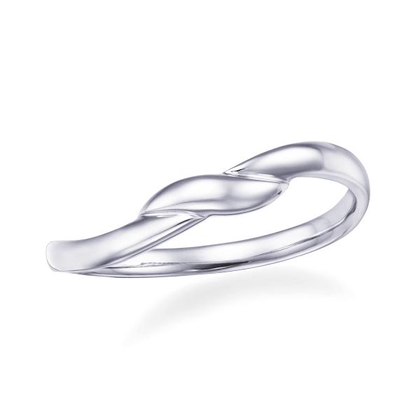 【VINCULUM】ラテン語で「絆」をあらわすウィンクルムは、「より合わせた糸」や「つないだ手」をモチーフにした、ディテールにこだわったデザイン。一本でも、重ねても、手元に華やかさをもたらします。2本の糸をより合わせたようなデザインのマリッ...