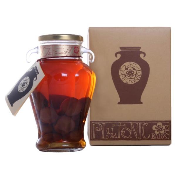 ■アンフォラボトルに入った、デザインも味もワンランク上の贈り物をお届けします!■数ある梅の中で最高の品種の一つである「国産南高梅」をふんだんに入れた梅酒です。■梅酒はアルコール度数が高めなので、割っても、ロックでも色んな飲み方が楽しめます。...