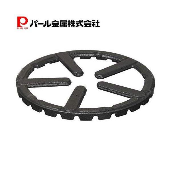 【商品概要】パターン(種類):鉄鋳物製ブラックガスコンロで使いにくかった小さいお鍋に!ガタガタ不安定で危険な小さいお鍋もこれなら安心。【スペック】(約)外径140×高さ10mm