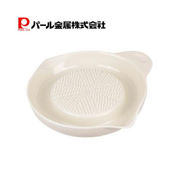 【商品概要】セラミック製なのでお手入れラクラク! 水をサッとかけるだけで汚れが落ちるセラミック製なのでニオイや色がつきにくく、繊維がからまらない持ちやすく、おろしやすい取っ手付裏面滑り止め付【スペック】製品サイズ:(約)幅190×奥行195...