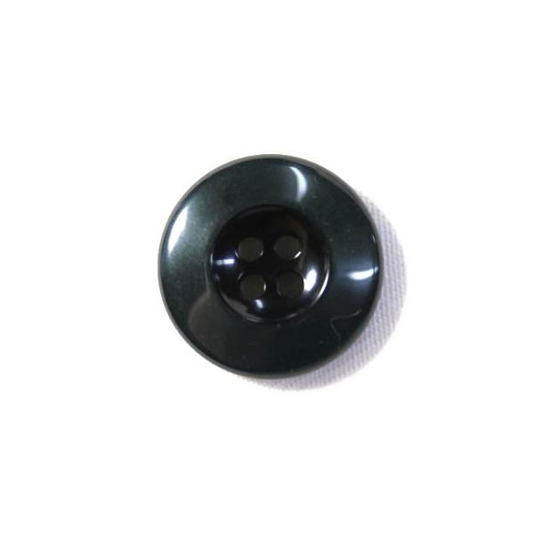 【素材】ポリエステル【サイズ】20mm【特徴】薄いポリエステルボタンとは違い、しっかりして、鮮やかさ、カラフルさを兼ね備えたボタンです。20mmのサイズで4mmほど、15mmで3.5mmほどの厚さがあり肉厚ボタンです。スーツ、ジャケットなど...