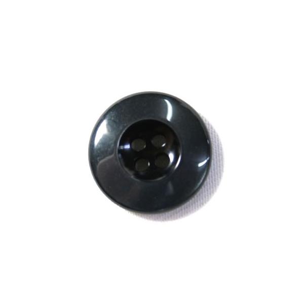 【素材】ポリエステル【サイズ】20mm【特徴】薄いポリエステルボタンとは違い、しっかりして、鮮やかさ、カラフルさを兼ね備えたボタンです。20mmのサイズで4mmほど、15mmで3.5mmほどの厚さがあり肉厚ボタンです。スーツ、ジャケットなど...