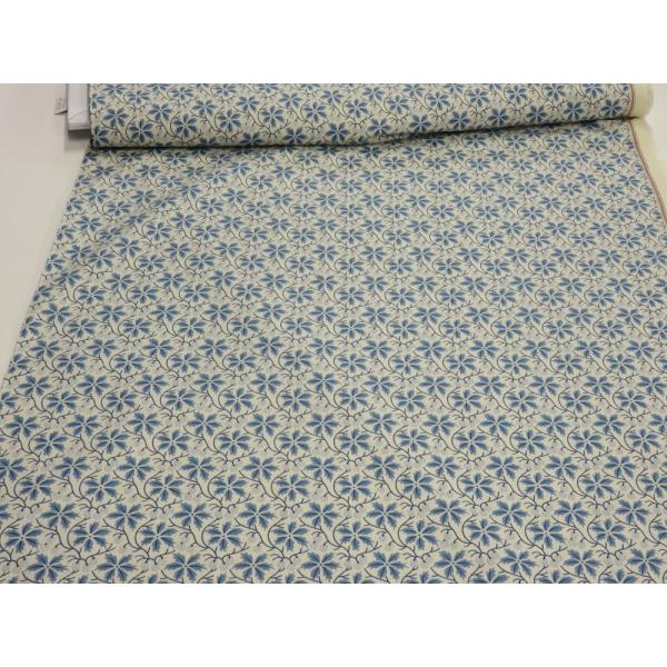 Moda Fabrics（モダファブリックス）は、テキサス州ダラスを拠点とする世界的なファブリックブランドです。常時30名以上のデザイナーとライセンス契約を結び、多彩なバリエーションの生地を展開、年間で1200柄を超える新作を次々にリリース...