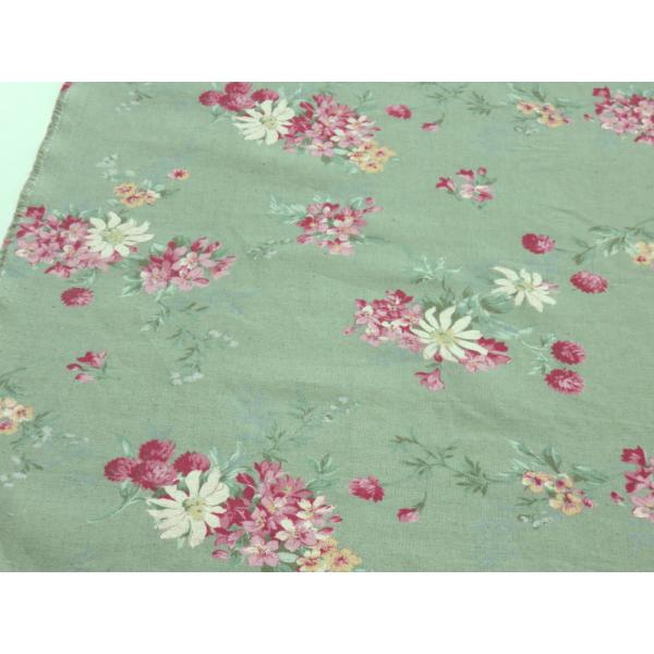 有輪の綿麻がメーカー処分品のためお買い得価格です。綿と麻を混紡することで通気性がよく、麻に比べシワになりにくくお互いの長所を活かした素材でナチュラルな風合いが感じらます。やわらかななのでエプロンなどの衣料からバック、インテリアまで幅広くお使...