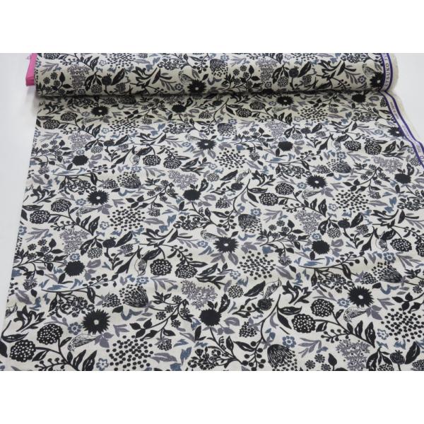 テキスタイルデザイナー古家悦子。インテリア・雑貨などをテキスタイル中心に生活空間のデザインを手がける。綿麻シーチング生地は、通常のキャンバス素材より柔らかく薄い生地なのでワンピースやスカートなど洋服を作っていただくのに最適です。オリジナリテ...