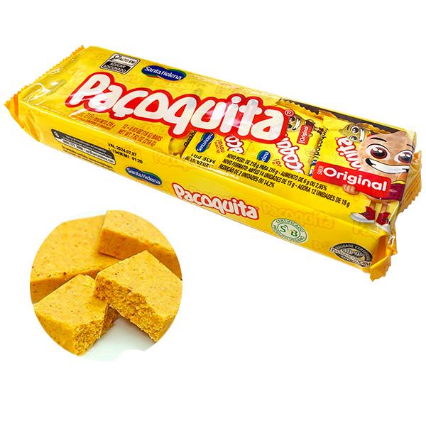 甘く味付けされたピーナッツの粉を固めたお菓子です。ピーナッツの香ばしい香りと、程よい甘さのハーモニーが特徴のピーナッツ菓子。ほろほろとした口当たりがクセになります。四角いパソキッタのミニサイズ、個包装12個入り。