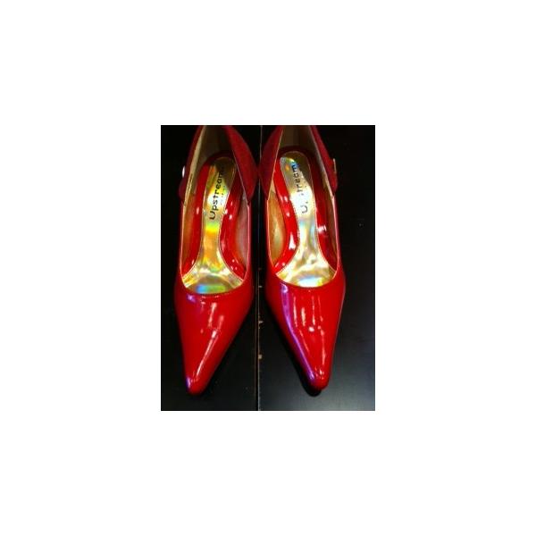 upstreamのハイヒールになります。このメーカー自体、婦人靴をつくってるメーカーになります。かかとに、レザーをあしらってあり、80'sっぽく仕立てあります。sizeM（23.0cm)全長27.0cm　全高14.0cm　ヒール7cm