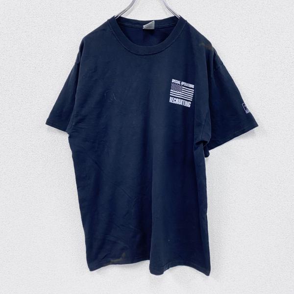 ■商品情報【管理番号】00011679【ブランド】no brand/ノーブランド【アイテム】半袖Ｔシャツ【対象】メンズ【重量】200g【素材】コットン/ポリエステル【表記サイズ】L【商品説明】【サイズ】→L身幅→51着丈（後ろ丈）→69袖丈...