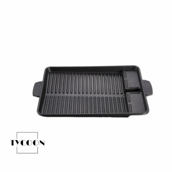 お肉の余分な油を落とす斜め溝付プレート!【26*32cm】【3-5人用】集めた油はプレートの外へ流れる設計!(油を溜めないことで野菜を焼く時に油の飛び散りを抑えます)サムギョプサルに最適な焼肉プレート! サムギョプサル→「サム」=数字の3、...