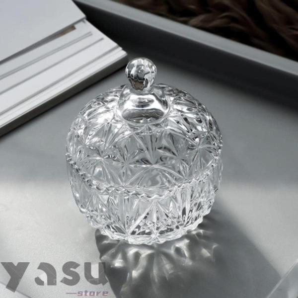 ?【素材】キャンディージャーは鉛フリーのクリスタルガラスでできており、手作業で焼き上げられ、絶妙な仕上がりと丸みを帯びた角があります。湾曲した形状のキャンディージャーの表面は滑らかで、結晶のような光沢と豊かな質感を醸し出しています。?【結晶...