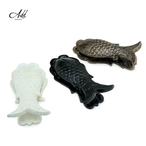 商品説明:かわいい魚の形が目を引く、アンティーク調のクリップです。メモやポストカードを挟んで使うのはもちろん、ペーパーウェイトとしてもお使いいただけます。台座部分もヨーロピアンな雰囲気のある、ユニークなアイテムです。商品仕様:サイズ : 幅...