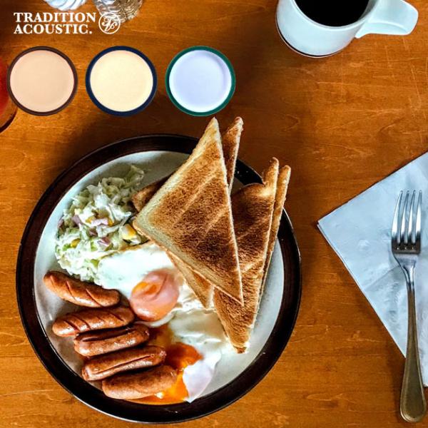 商品説明：Santa Monica は、アメリカ輸出用業務食器として作られていた型を使い、TRIBECA TABLE WAREオリジナル仕様に仕上げたテーブルウェアになります。クリーム色の本体部分の釉薬には茶色い粒状の模様で表情を豊かに、リ...