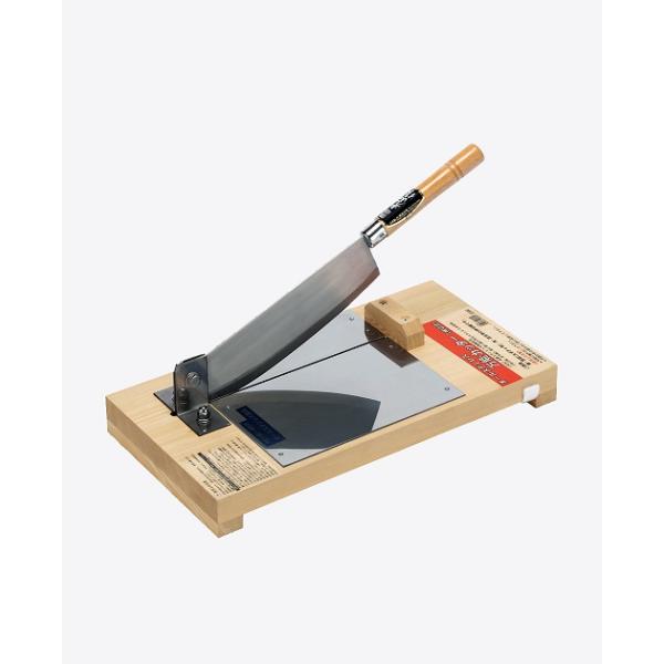 ◆うまいそばは自分で打つに限る。そばの味の奥深さを追い求めてそば打ちを楽しまれている皆様へ、 初心者から上級者までお使いいただける様々な麺打ち道具を、使う立場にたっての開発を続けています。◆安心・安全な手打ちそばを自分自身で手打ちそばのつく...