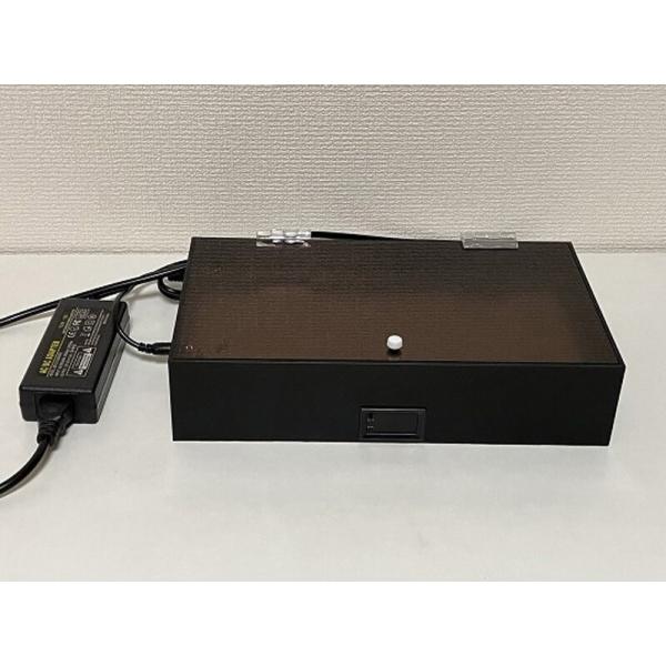 内寸の高さが25cmありますのでスタンプ培地やシャーレもご使用いただけます。槽内部の温度を一定に保つため、周囲環境からの温度変化の影響を防ぐことができます。[ 仕様 ]◇内寸法：W310×D175×H25mm◇外寸法：W320×D185×H...