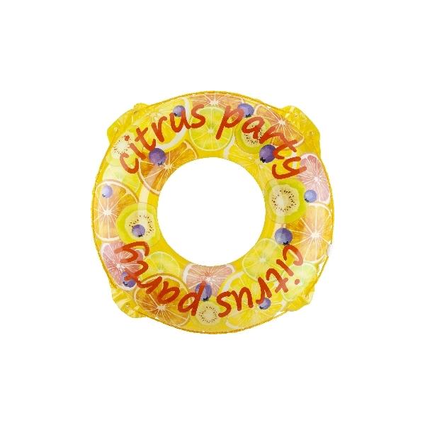 サカイオリジナルデザインの大人用浮き輪です。リゾートシーンでひときわ目をひく、ビタミンカラーのフルーツいっぱいのチアフルな浮き輪です。商品サイズ：直径１００cm（空気を入れた内周サイズ１３０〜１３５cm）。ロープ付き。玩具安全基準（ST ）取得。