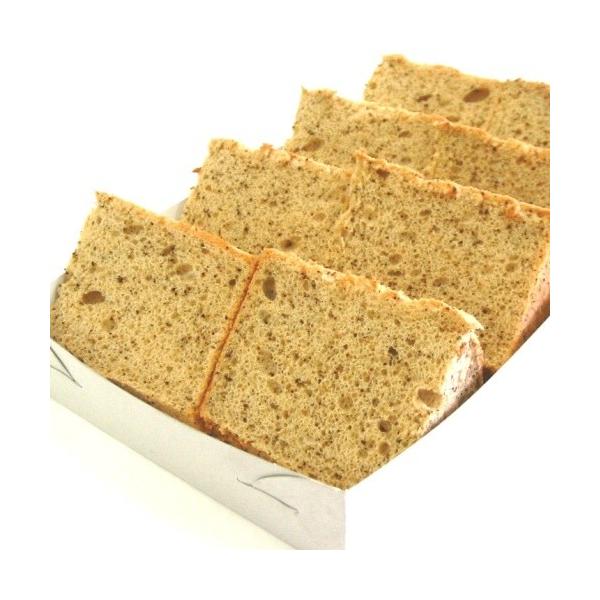 フレシュ液卵で焼き上げていますのでシルクのようななめらかさと窯出し焼き上げソフト感が堪能できます賞味期限:冷凍で約80日解凍後は約10日以内解凍は春夏季で約2〜3時間冬季で約半日※クール冷凍便でのお届けUマートの冷凍ケーキは品質保持のため、...