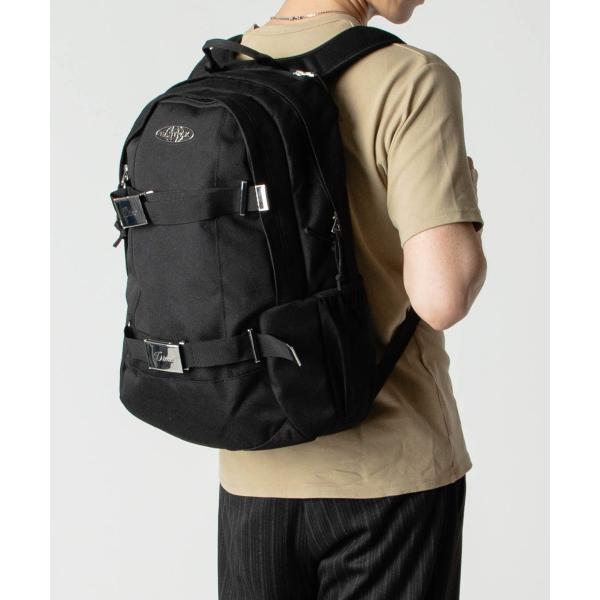 ITEM INFORMATIONイーストパック Eastpak  EK0A5BNP7Z11  メンズ バックパック型番EK0A5BNP7Z11 カラーDIME BLACK / ダイムブラックサイズ本体サイズ ： 縦幅47.5cm 横幅32c...