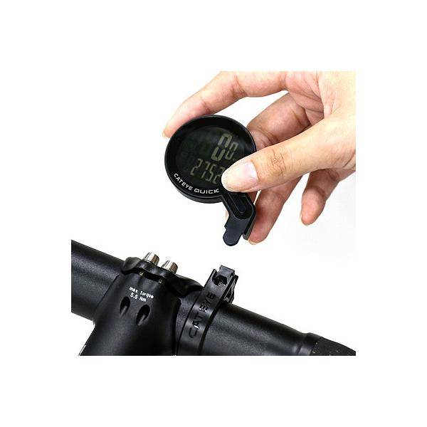 アウトフロントタイプでブラケットと一体感がある薄型形状日中でも確認しやすい反転液晶