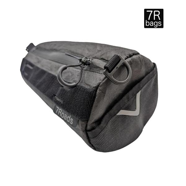 2016年ウクライナのコーベリで誕生、ハンドメイドのブランド