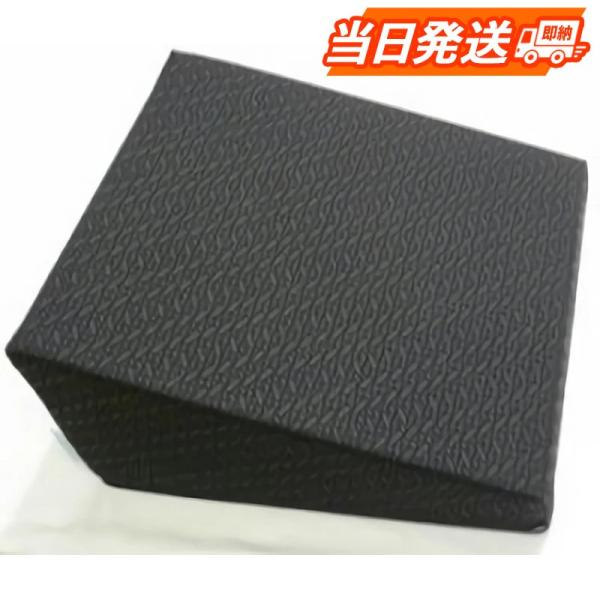 「フレックスクション(R)」は独特の傾斜によりストレッチ効果をアップします。驚くほどのストレッチ種類に利用でき、サポートと効率を上げてくれます。