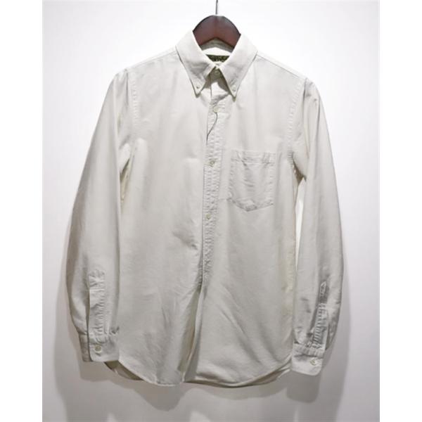 コンディションランク：B肩幅（ｃｍ）：４０裄丈（ｃｍ）：８３身幅（ｃｍ）：５３袖丈（ｃｍ）：６２着丈（ｃｍ）：７１裾幅（ｃｍ）：５３ＭＥＭＯ：袖口に黒ずみがありますが、まだまだご使用いただけます。付属品：ボタンダウンカラー　マチ　ユニオンチ...