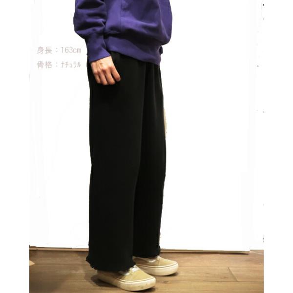 コンディションランク：Bウエスト（ｃｍｘ２）：３９ヒップ（ｃｍｘ２）：股上（ｃｍ）：前４４　後４９股下（ｃｍ）：５３全長（ｃｍ）：９５裾幅（ｃｍ）：２４ＭＥＭＯ：コットン５０％　アクリル５０％　裏生地全体に毛玉がありますが、まだまだご使用い...