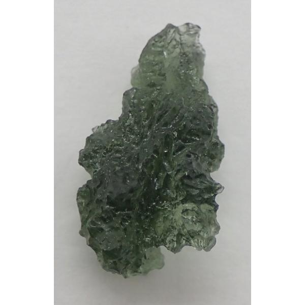 インパクタイト （インパクトグラスーテクタイトの一種）発見  1700年代場所  チェコ共和国（南ボヘミア）隕石衝突によって地表の砂や岩石が溶けて気化し、上空で急激に冷やされて固まった天然ガラス。隕石が落ちたのは1450万年前、遠く離れたド...