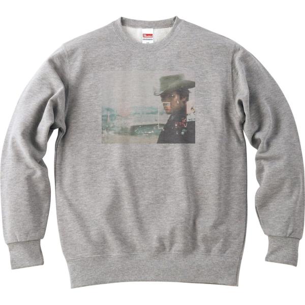 裏パイルのオールシーズン使えるトレーナーになります。◆綿60% ポリエステル40％　厚み：普通 9.7oz 裏パイル◆Sサイズ　身丈64ｃｍ　身幅50ｃｍ　袖丈59ｃｍ　肩幅　44ｃｍ◆Ｍサイズ　身丈67ｃｍ　身幅53ｃｍ　袖丈62ｃｍ　肩...