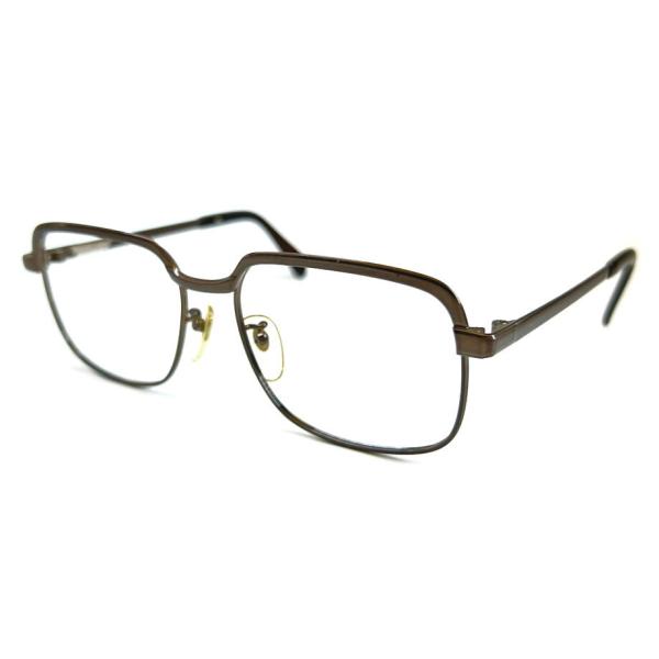 フレームカラー：ブラウンレンズ横幅：５６ミリレンズ縦幅：約４３ミリブリッジ幅：１７ミリテンプル長：１４０ミリ全幅：約１４１ミリフレーム上下幅：４７ミリ素材：合金※カラー剥げ、傷あり※レンズと同時購入の場合は当店オリジナルケース付き※レンズ価...
