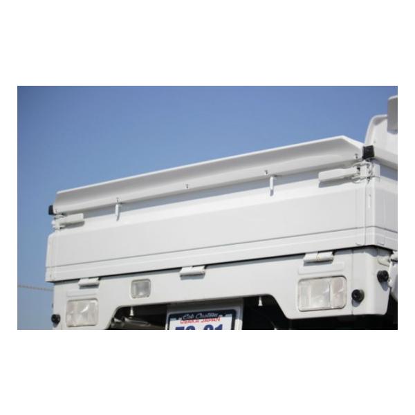 ブランド：CLS VS　（バンシリーズ)品名：リアゲートウイング　（ビス付属）適合：スズキ　キャリィトラック　DA63T /マツダ　スクラム　DG63材質：FRP製品　未塗装　黒ゲルコート仕上げ納期について：受注生産のため、通常２〜3週間を...