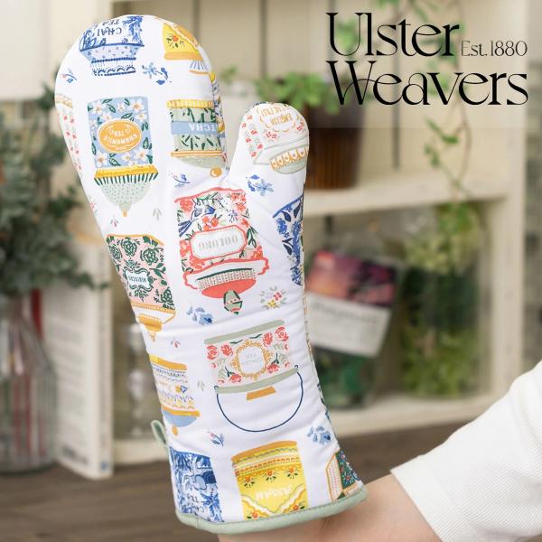 ULSTER WEAVERSGAUNTLET OVEN GLOVE【 Tea Tins 】ULSTER WEAVERSのオーブングローブです。ボリュームのあるキルティング素材で耐熱性に優れており熱が伝わりにくい作り。料理が楽しくなるようなデ...