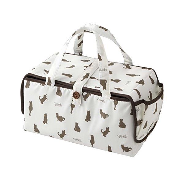 山崎実業 アイロン収納マット ネコ ホワイト 2690●サイズ:幅33×奥行18×高さ18cm(取手含まず) ●商品重量：約250g●収納可能なアイロンサイズ:約W30×D16×高さ16cm以下●品質表示：掛け面：綿100％（アルミコーティ...