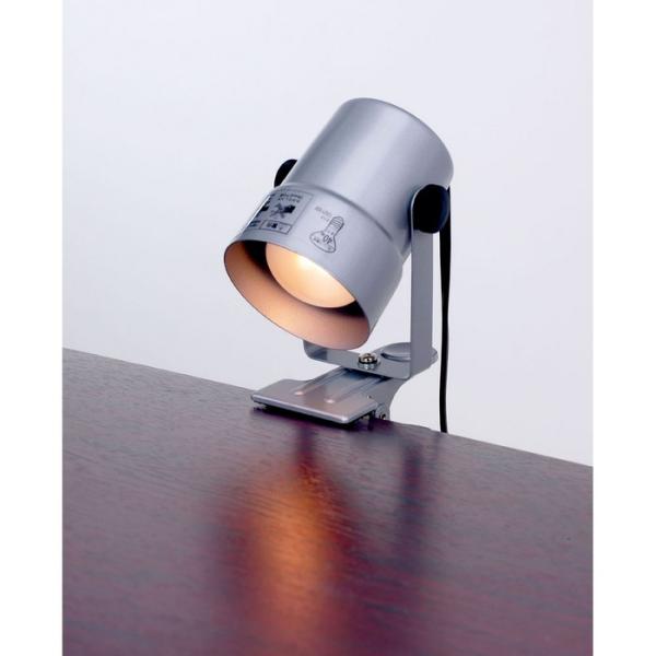 ELPA スポットライト クリップ SPOT-CR40 シルバー 屋内用 照明 エルパ SPOTCR40SL 朝日電器 LED対応 クリップライト 家電 生活家電●クリップ式なので店舗の補助照明や机周りなどにパチッと挟んで使用できます。●上...