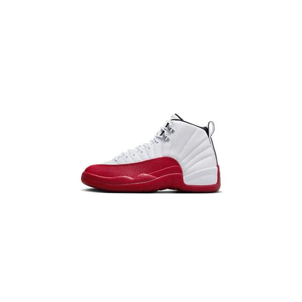 White/Black/Varsity Red  2012年Air Jordan 12 が復刻！！ライトウエイト・クッショニングとクイックなレスポンスを誇るズームエアーテクノロジーを搭載した初のエアジョーダン。