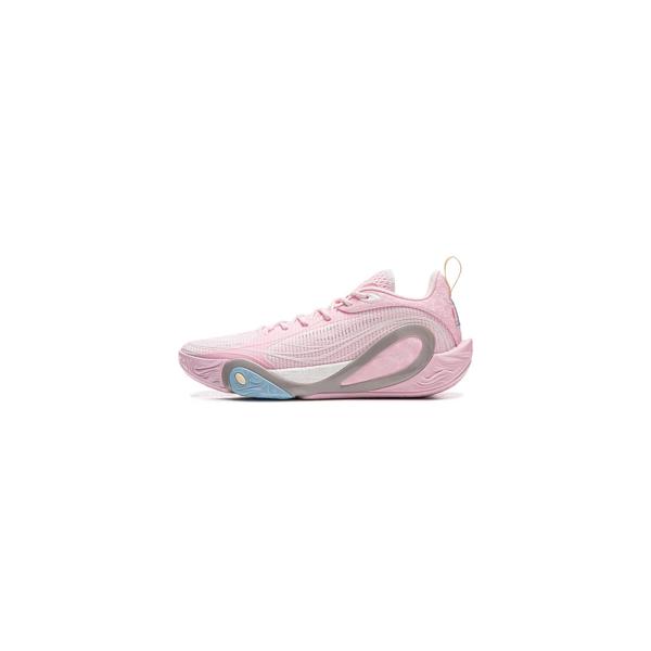 Pink/Blue  Dlo 1シリーズは、フルレングスのBOOMミッドソールとLIGHT FOAM ULTRAヒールを搭載して、接地感と動きやすさに優れています。屋外の機能性に抜群で、ガードに適しています。目を引くミッドフットのバタフライ...