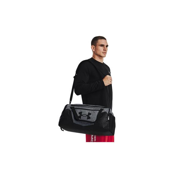 Gray  定番のUA Undeniableバッグがさらに進化。驚くほど耐久性に優れた素材で仕立てた軽量のバッグは、日々のパフォーマンスを支える頼もしい相棒だ。 UA Stormテクノロジーが悪天候に対応し、優れた撥水性を発揮PUコーティン...